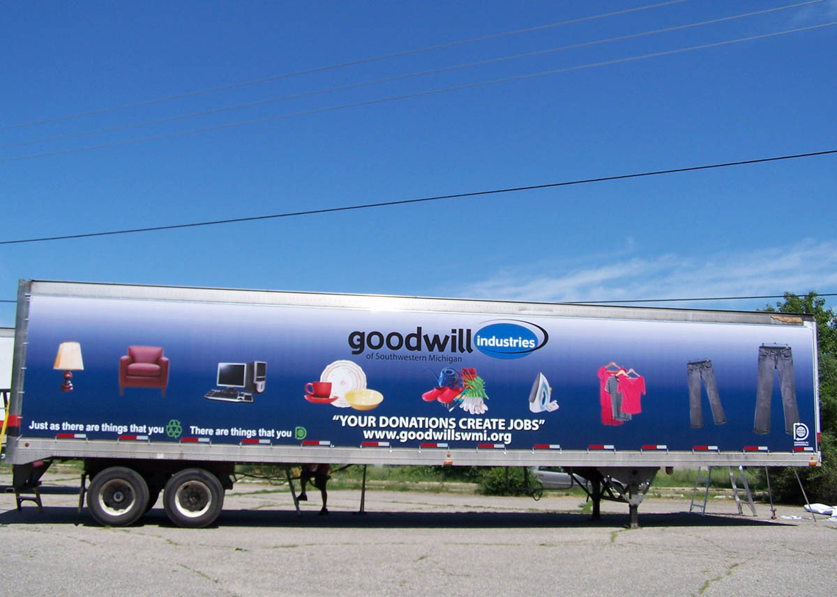 Commercial Fleet Frame Banner - Convergent Print Group